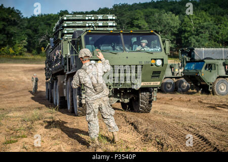 Spc. Travis Hickman, 1437th Multi-Role Bridge Company, Sault Ste. Marie ...