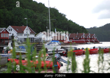 Hovda, Norway, small harbor of Hovda Stock Photo - Alamy