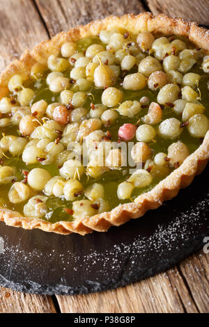 cake with summer berries, food closeup Stock Photo - Alamy