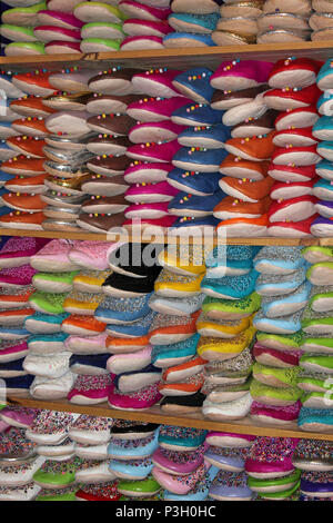 Traditional moroccan handmade slippers/ babouche/ balgha for women ...