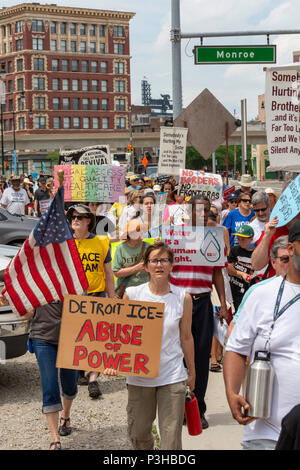 People protest against ICE (Immigration and Customs Enforcement) in ...