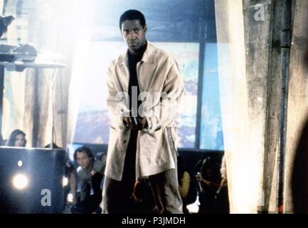 Virtuosity Year: 1995 USA Denzel Washington Director: Bett Leonard ...