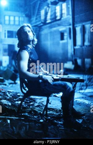 ESCAPE FROM NEW YORK KURT RUSSELL Date: 1981 Stock Photo - Alamy