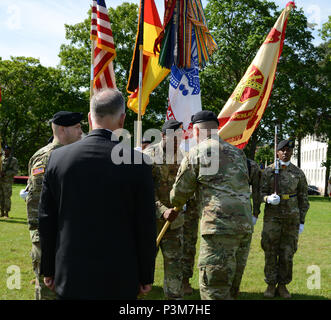Outgoing Command Sgt. Maj. Shawn A. Klosterman delivers a farewell ...