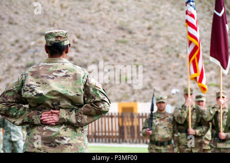Lt. Col. Steven Knapp, commander, Troop Command, William Beaumont Army ...