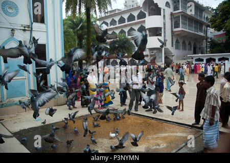 Hazrat Shah Jalal Mosque and tomb, Sylhet, Bangladesh, Asia Stock Photo ...