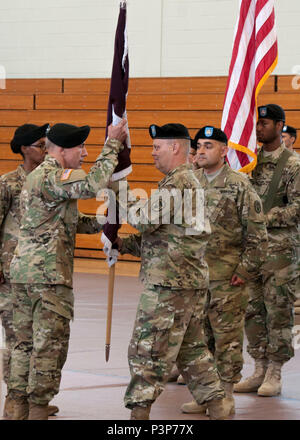 Col. Michael Hemker, outgoing commander, Fort Bliss Dental Activity ...