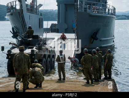 The Type 87 armored reconnaissance vehicle of Japan Ground Self-Defense ...