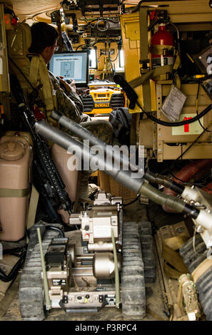 Soldiers assigned to Task Force Panther during Panther Strike 2012 ...