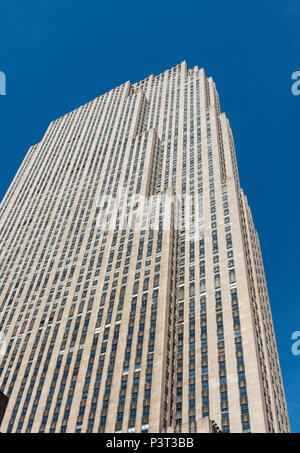 RCA Building - Rockefeller Center - 30 Rockefeller Plaza, New York, USA ...