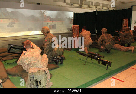 Submachine gun Glauberyt PM-84 wz 1984 9x19 PARA Stock Photo - Alamy
