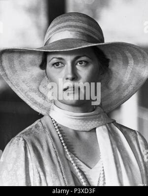THE CHAMP -1979 FAYE DUNAWAY Stock Photo - Alamy