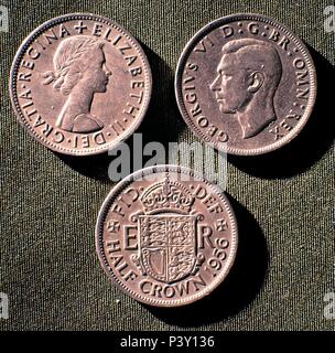 MONEDAS DE INGLATERRA Stock Photo - Alamy
