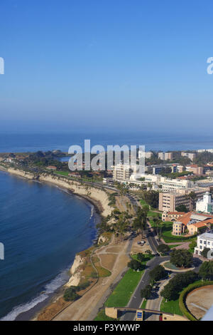 Aerial view of the University of Southern California campus and ...