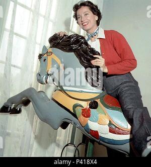 Stars: MERLE OBERON Stock Photo - Alamy