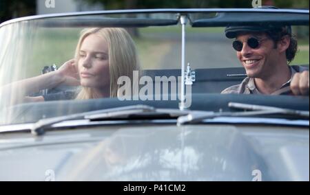 JAMES MARSDEN, KATE BOSWORTH, STRAW DOGS, 2011 Stock Photo - Alamy