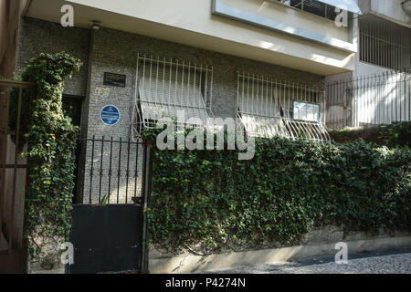 Casa Tom Jobim, localizada em Ipanema, Rio de Janeiro, RJ Stock Photo ...