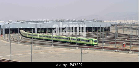 Mecca, Saudi Arabia. 20th June, 2018. The Mecca Light Rail is tested in ...