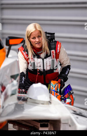 Marit Stromoy female driver for Emirates Racing Team pushing her boat ...
