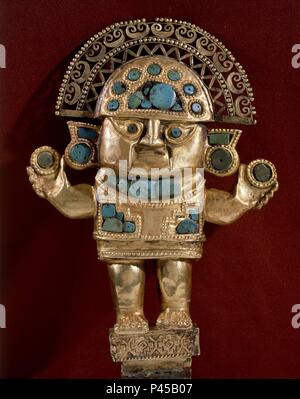 TUMI DE ORO ESTILO CHIMU PREHISPANICO. Location: MUSEO DEL ORO COL ...