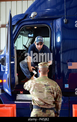 SUNNY POINT, N.C. – Members of the North Carolina Army National Guard’s ...