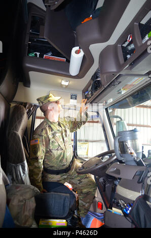 SUNNY POINT, N.C. – Members of the North Carolina Army National Guard’s ...