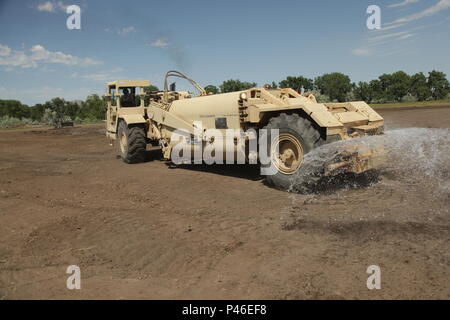 A U.S. Army 613CWD Water Distributor of the 27th Engineer Battalion ...