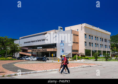 FLORIANÓPOLIS, SC - 09/11/2014: UNIVERSIDADE FEDERAL DE SANTA CATARINA ...
