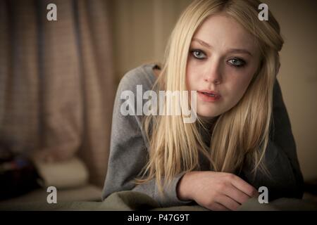 DAKOTA FANNING, THE MOTEL LIFE, 2012 Stock Photo - Alamy