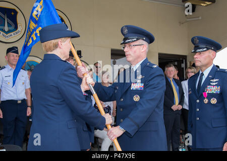 Maxwell AFB, Ala. - Colonel Stephen P. Frank, incoming Commandant ...