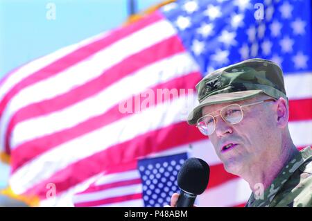 Col. James Groark, Ordnance School acting commandant, and Retired Maj ...