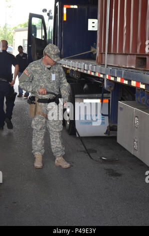 SUNNY POINT, N.C. – Members of the North Carolina Army National Guard’s ...