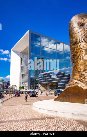 "Le Pouce" is bronze sculpture by Cesar. Modelled off his thumb it ...