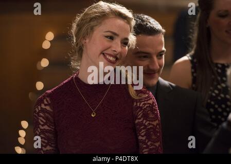SUNSHINE ON LEITH (2013) KEVIN GUTHRIE FREYA MAVOR DEXTER FLETCHER (DIR ...