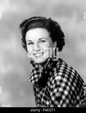 DEANNA DURBIN SOMETHING IN THE WIND (1947 Stock Photo - Alamy