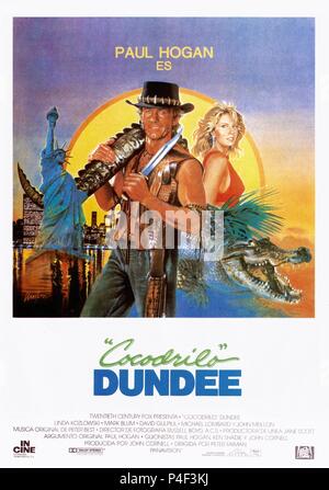 CROCODILE DUNDEE 1986 Paramount film with Paul Hogan Stock Photo - Alamy