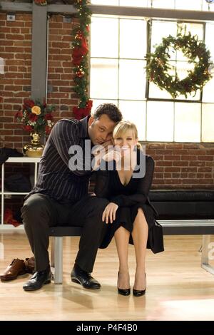 Four Christmases Year : 2008 Director : Seth Gordon Mary Steenburgen ...