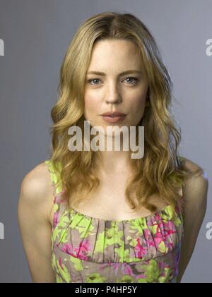 MELISSA GEORGE, BAG OF BONES, 2011 Stock Photo - Alamy