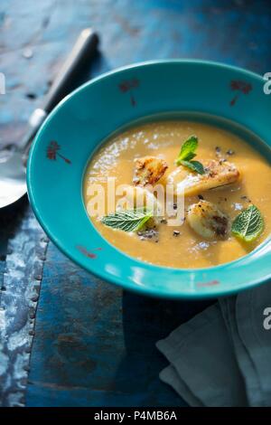 appetizer, onion soup, appetizers, onion soups Stock Photo - Alamy