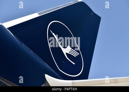 Lufthansa, New Livery, Airbus, A350, 900, A350-900, Side tail, elevator ...