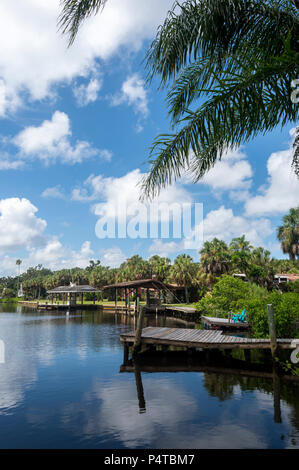 boat docks on the shore of Whitcomb Bayou, Tarpon Springs, Florida ...