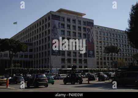 italy, rome, fao headquarters Stock Photo - Alamy