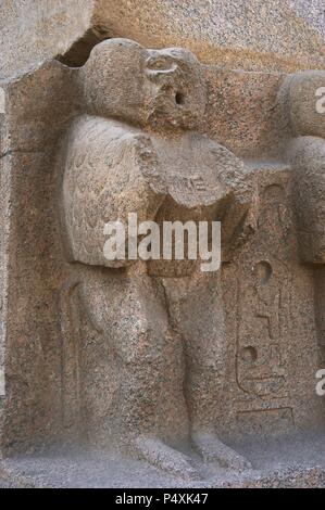 Egypt, Luxor, Luxor Temple, Baboons at the base of the obelisk Stock ...
