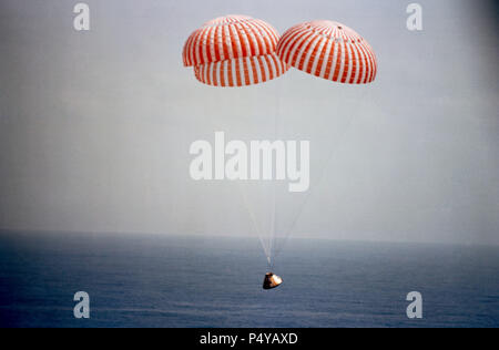 Apollo 13 Recovery Stock Photo - Alamy