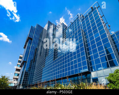 Northern and Shell Building, Lower Thames Street, London, England Stock ...