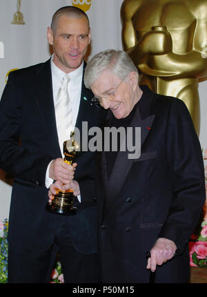 Jim Carrey The Oscars 2004 Stock Photo - Alamy