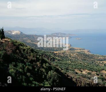 Greece. Island of Crete. Overview of the northern coast Stock Photo - Alamy