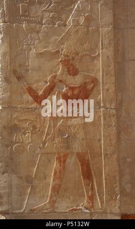 Pharaoh with the false beard and Atef crown. Temple of Hatshepsut. New ...