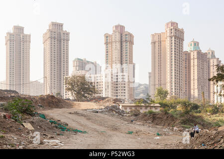 ARCHITECTURE OF POWAI, MUMBAI Stock Photo - Alamy