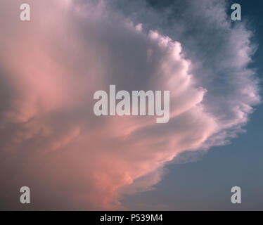 Thunderstorm supercell, anvil of the storm, anvil, severe weather ...